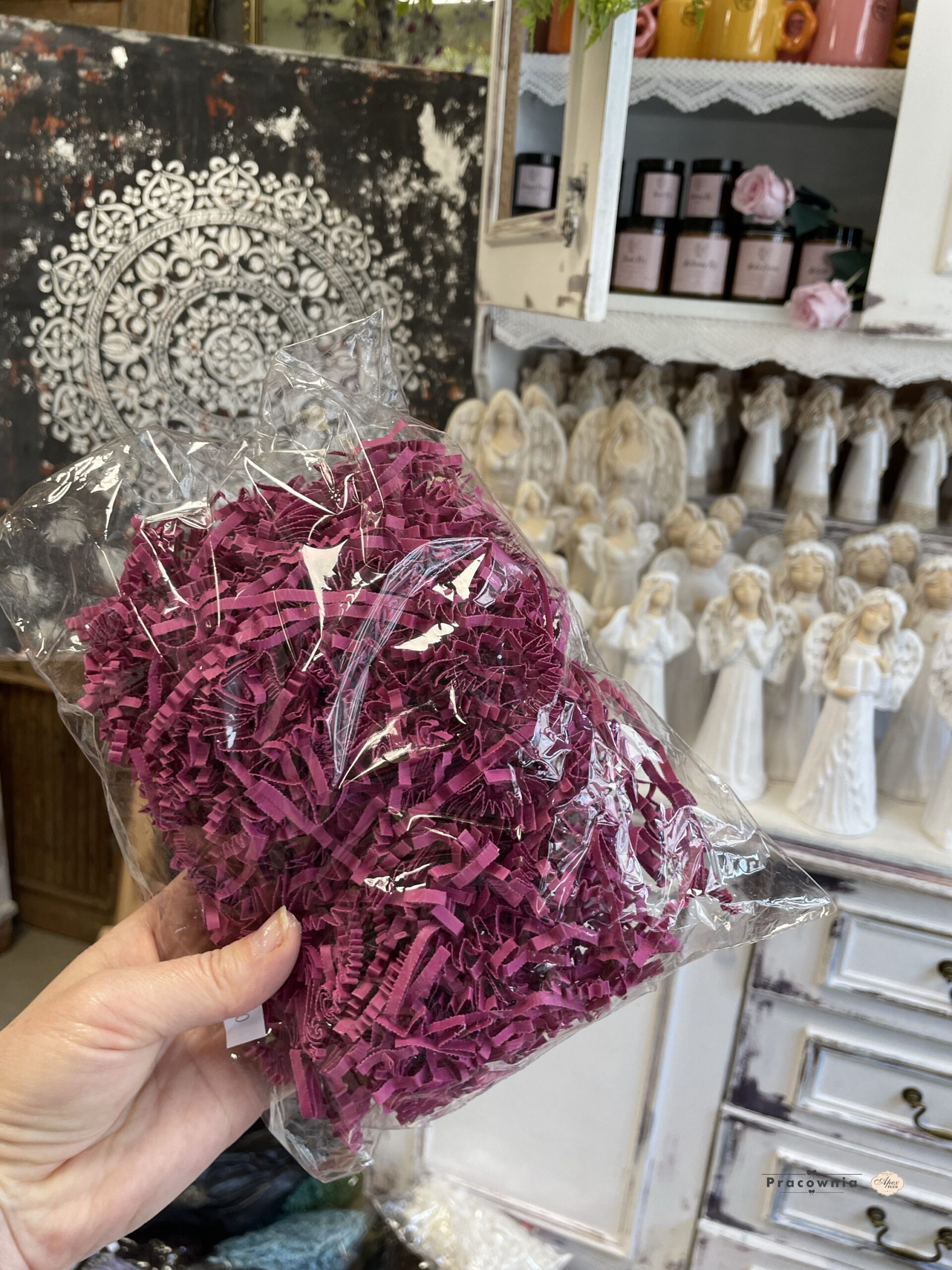 Wypełniacz do prezentów fuksjowy – Pracownia – Apex Plus